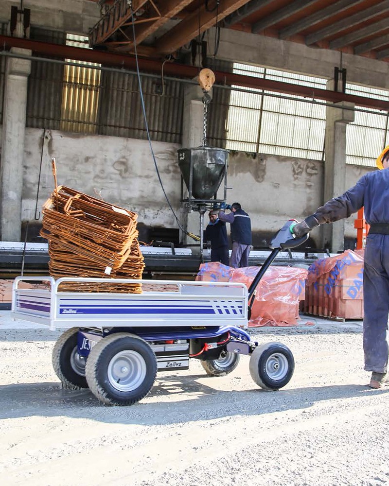 JESPI Zallys Carrello pianale elettrico | Faip